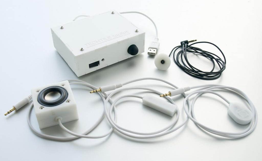 TECHTILE ツールキット体験ワークショップ - FabCafe Global